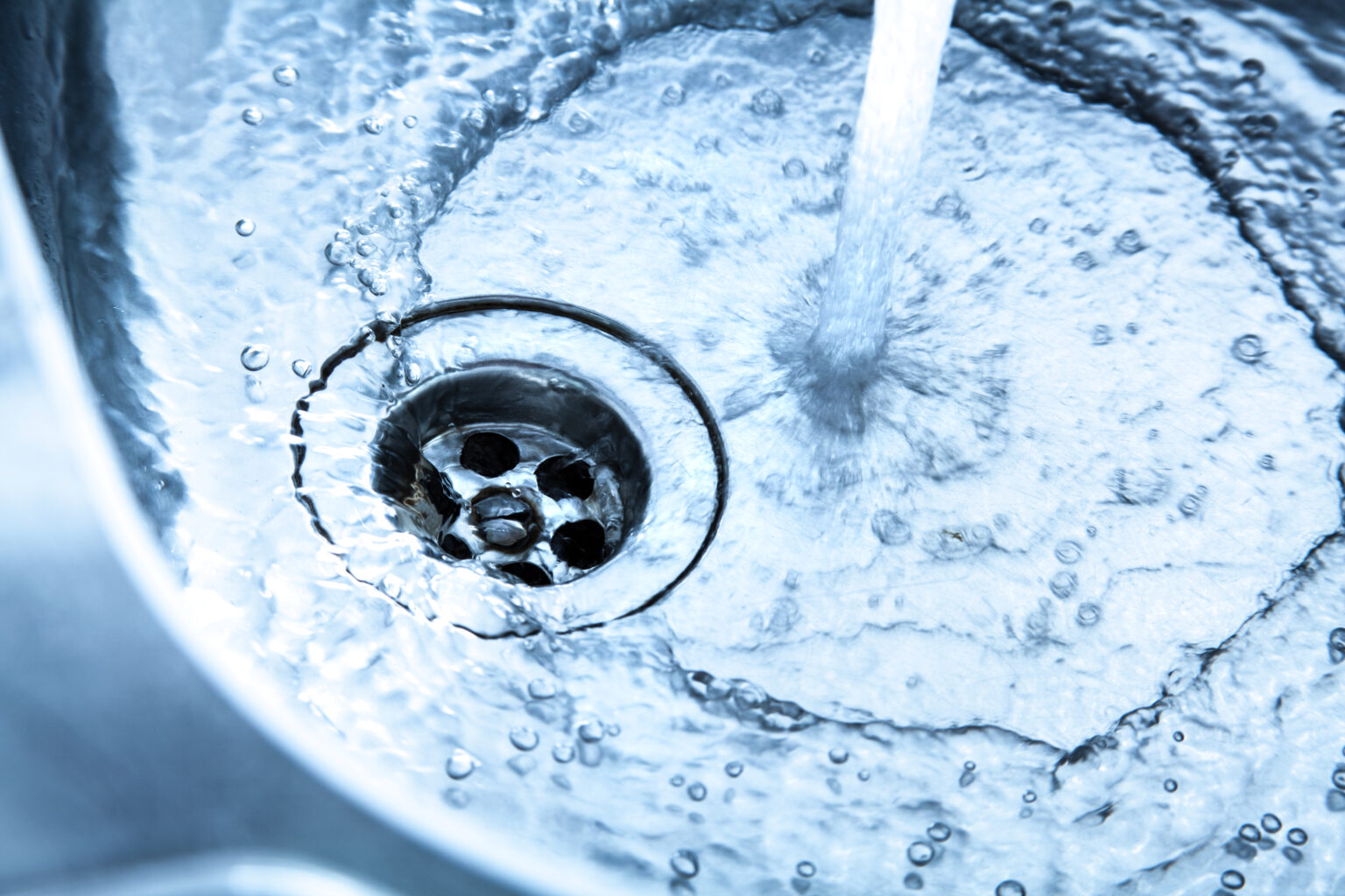 Eco-Friendly Drain Cleaning Solutions: Safe Alternatives for Your Pipes